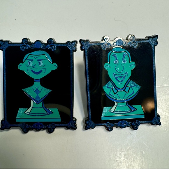 Disney | Accessories | Nwt Haunted Mansion Mystery Pin Box Disney Rollo ...